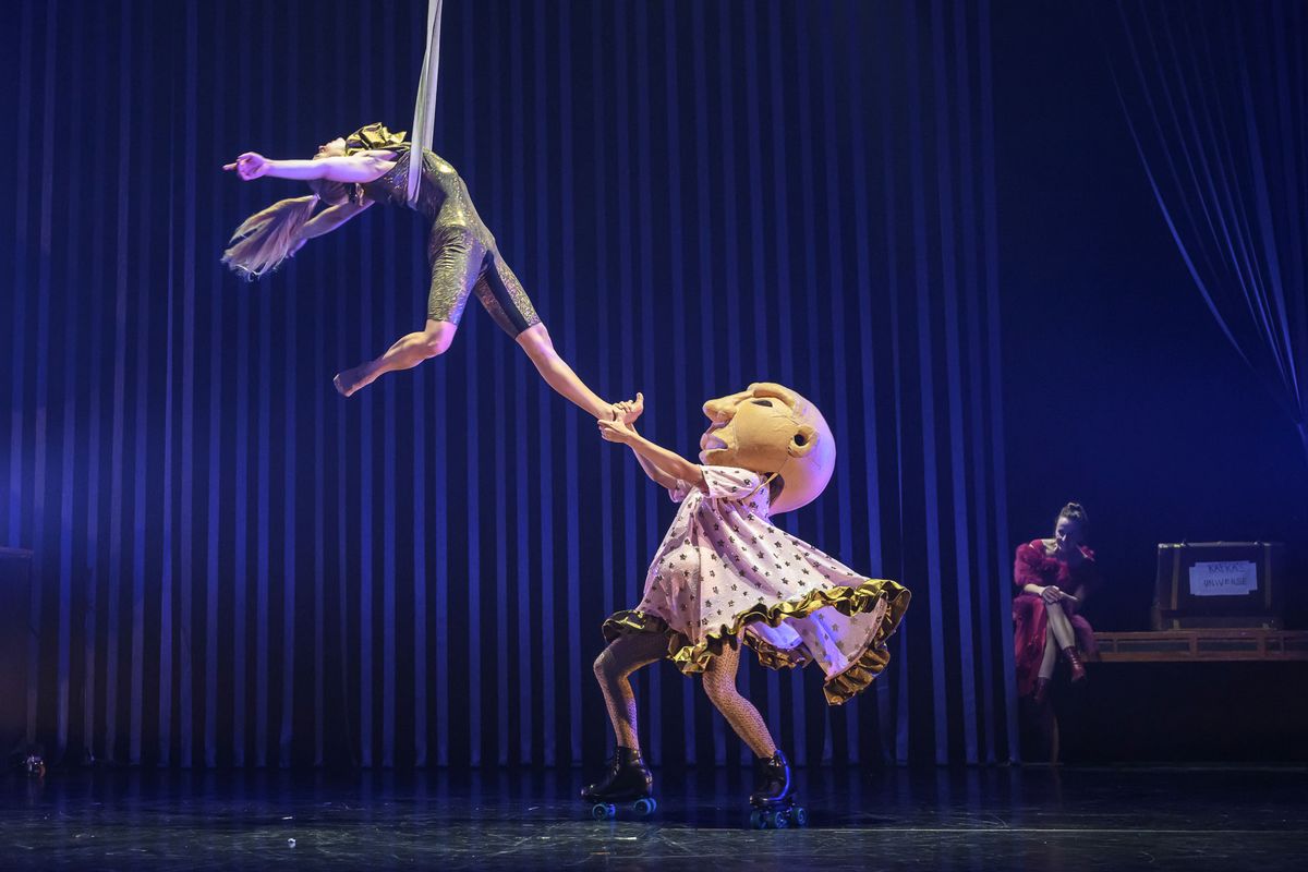 Cirk La Putyka a francouzský režisér Daniel Gulko vyráží na halucinačně ...