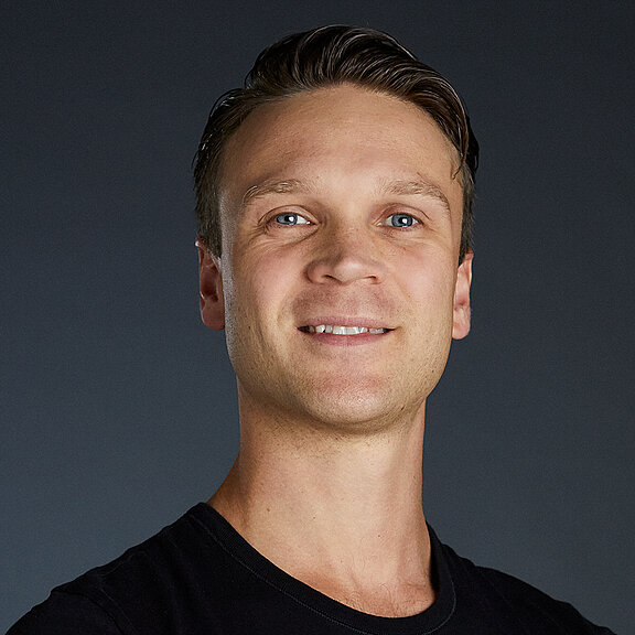 Dustin Klein, tvůrce baletu Vyhoďme ho z kola ven v Plzni: „Na ...